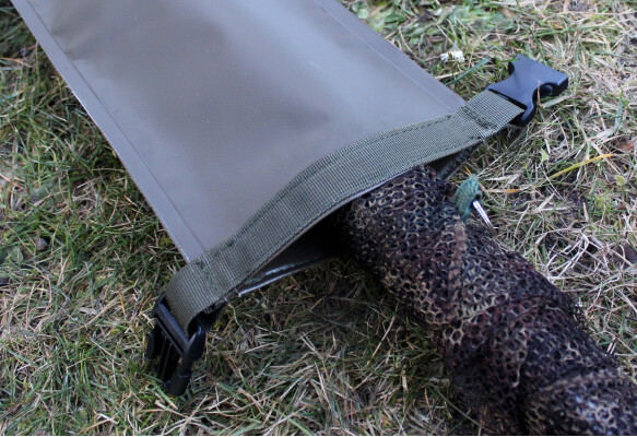 Waterproof stink bag for landingnet - Mivardi